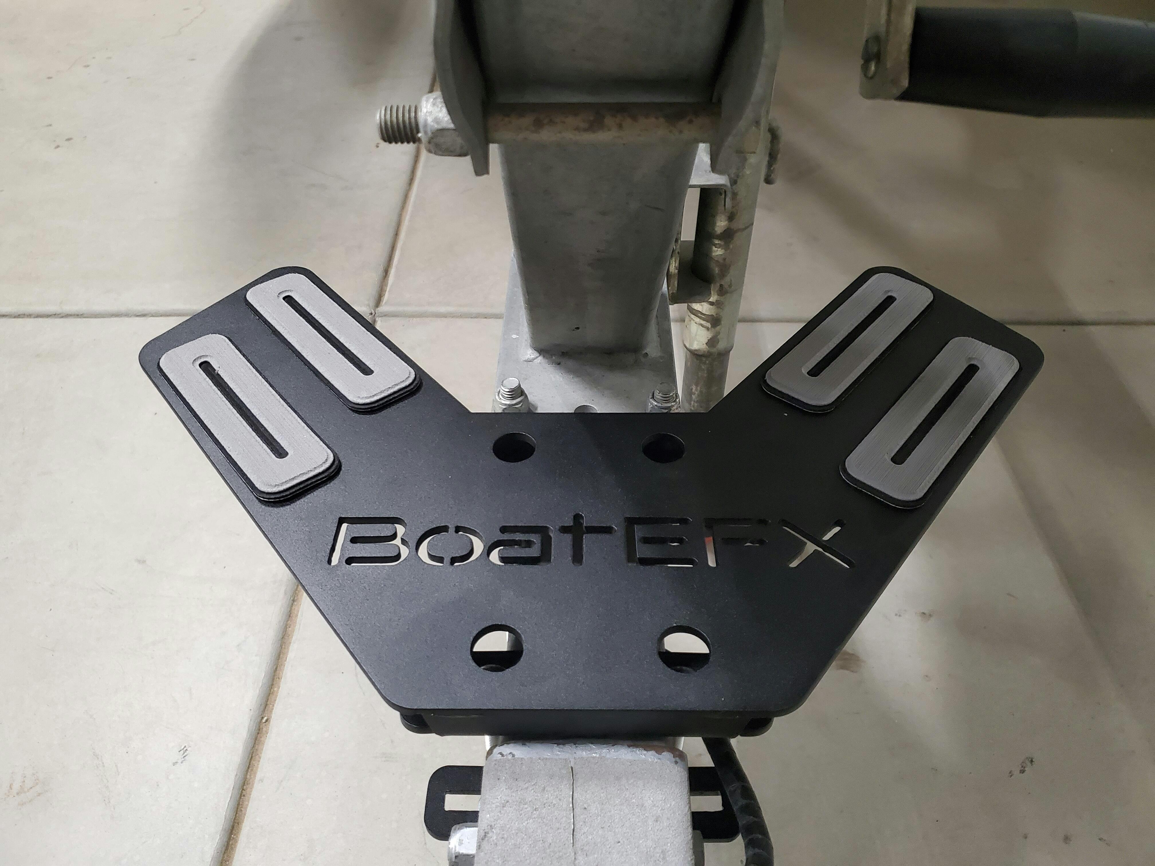 Booma Trailer Step | BoatEFX | Best Boat Trailer Steps