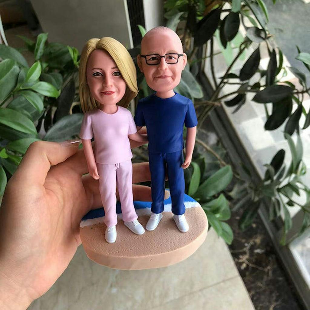 Personalized Custom Couple Bobblehead Craft for Parents Anniversary ...