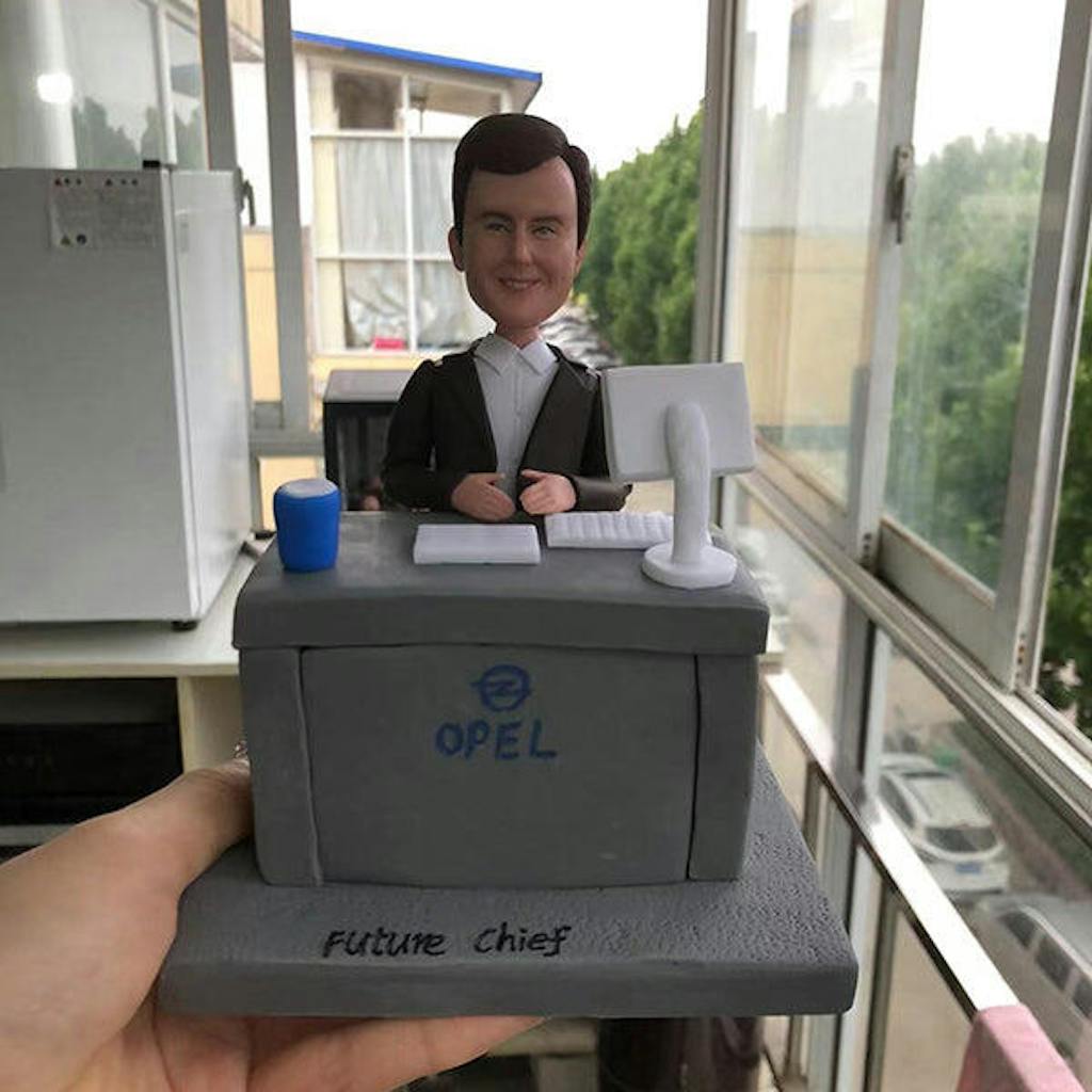 Custom Bobblehead On Working From His Photo Online – BobbleGifts