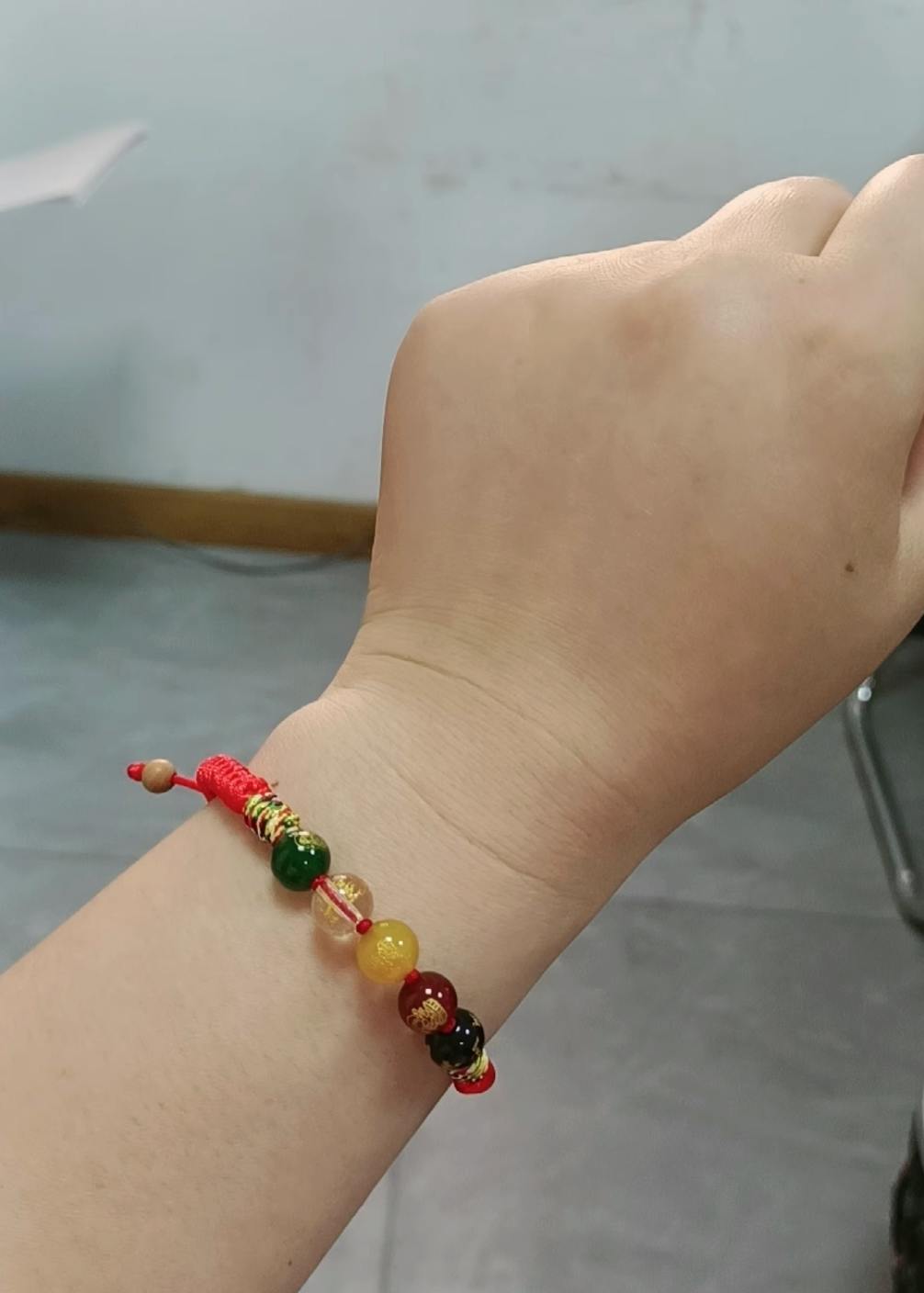 FREE: Five God of Wealth Lucky Beads Red String Bracelet – Chakra & Aura