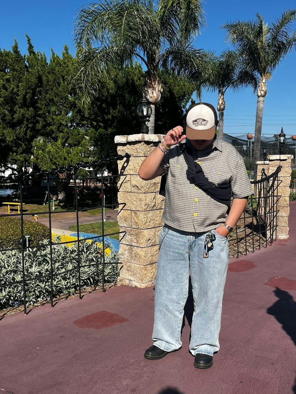 BOMBSHELL V1 (mocha light wash) – BOMBSHELL JEANS