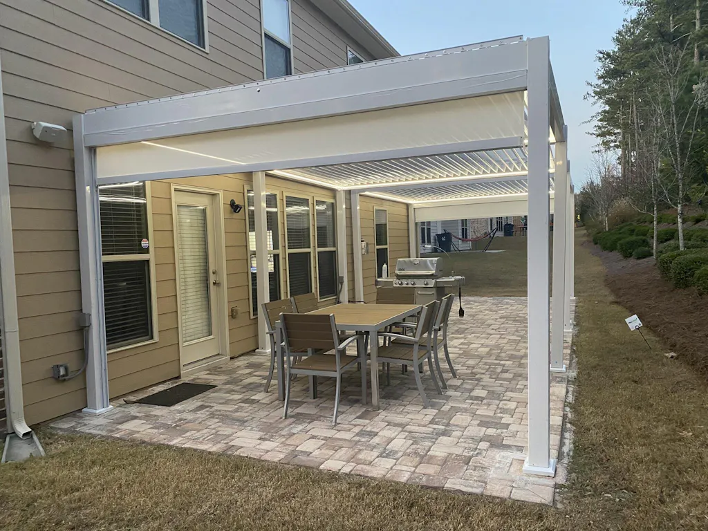 Bon Pergola - Shop Modern Motorized Louver Pergola Kits CA