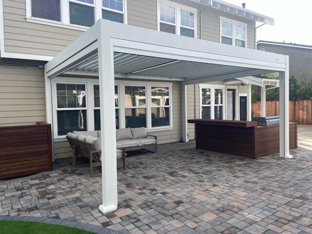 Weatherproof Pergola - Motorized Louver W/ Lighting