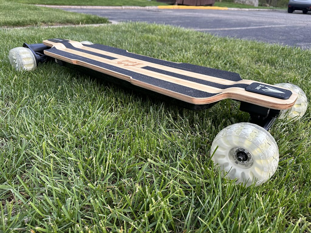 Electric Skateboard-Titan Bamboo – Boneeboard