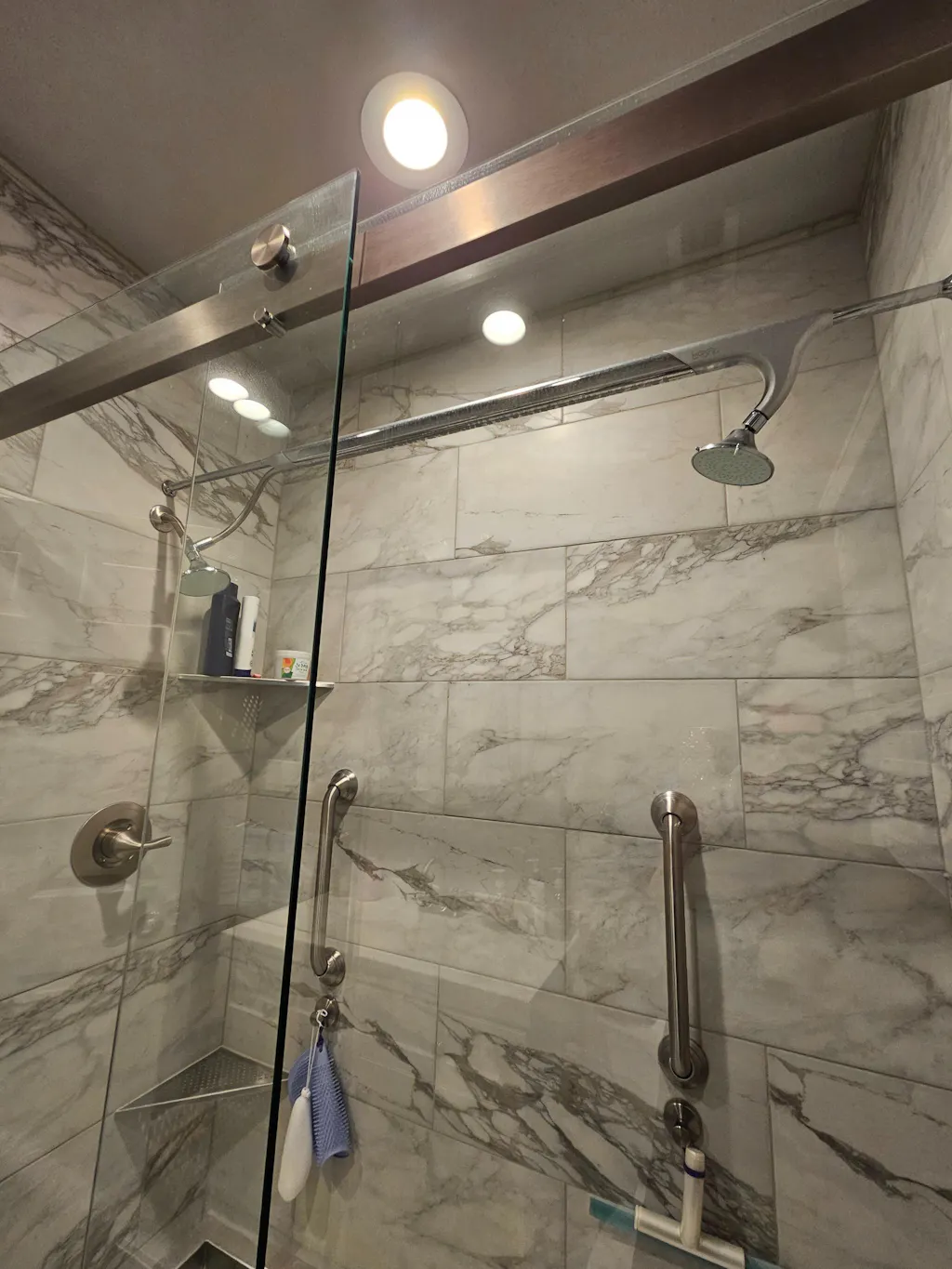 Tandem Shower