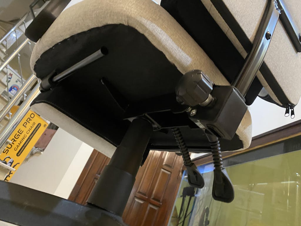 Boost Surge Pro Ergonomic Chair with Footrest | Ergonomic Gaming Chairs