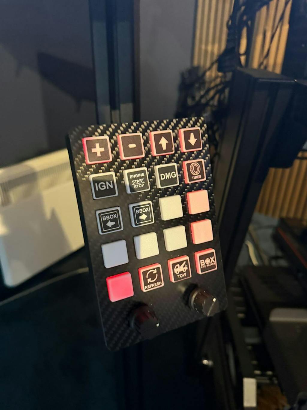 The BEST Simracing Button Box for Simracers | BoxOneRacing