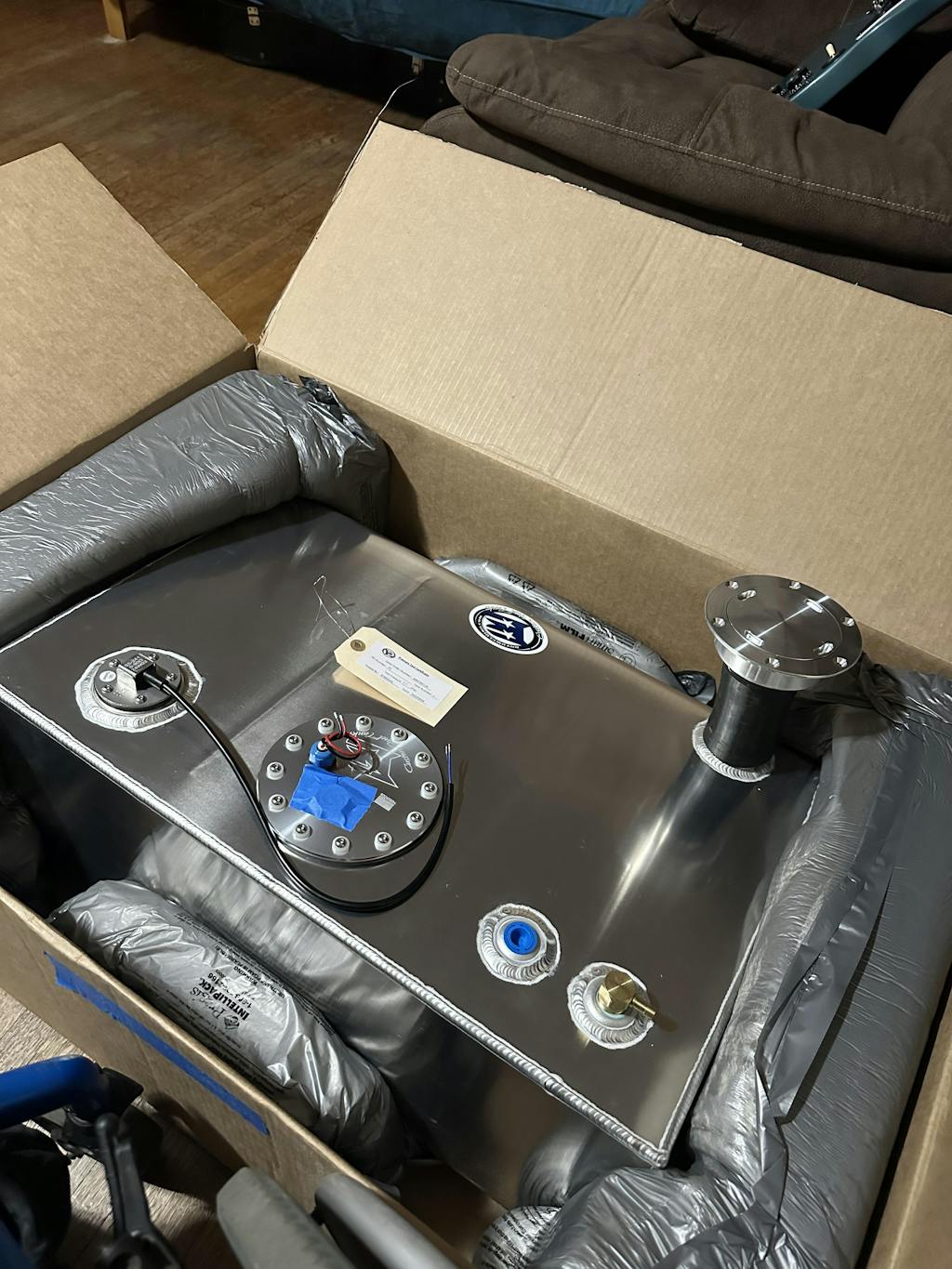 63-72 C10 Bed Fill EFI Tank With Aeromotive Stealth 340 In-Tank pump ...