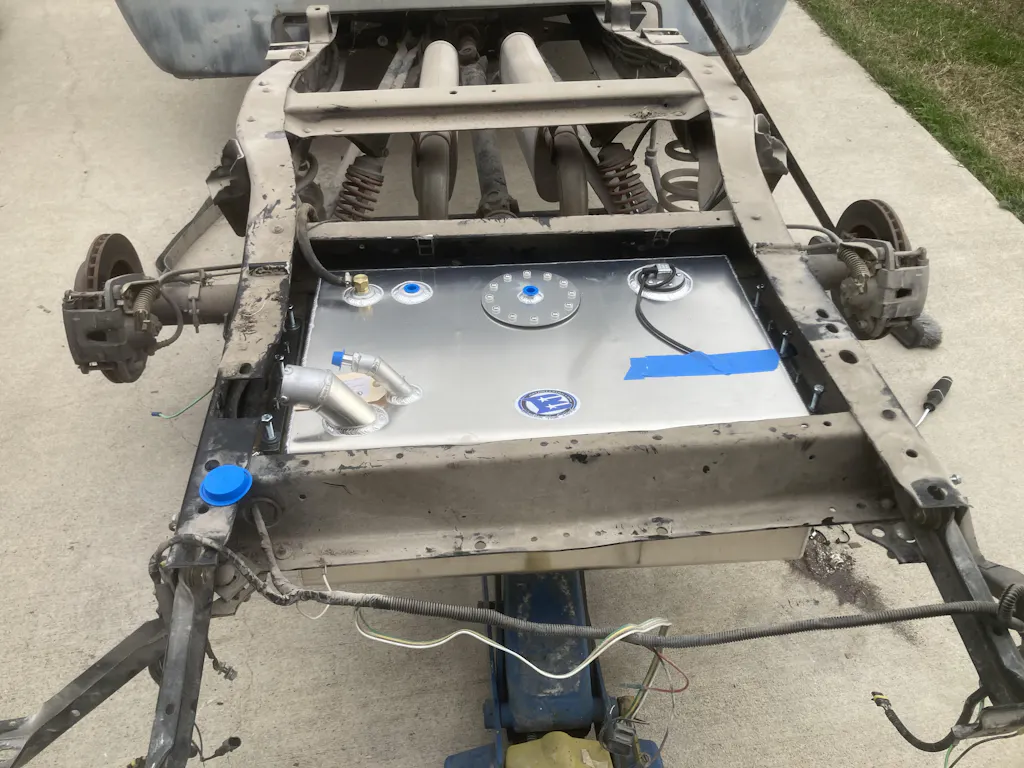 63-72 C10 Side Fill NON EFI Tank – Boyd Welding LLC