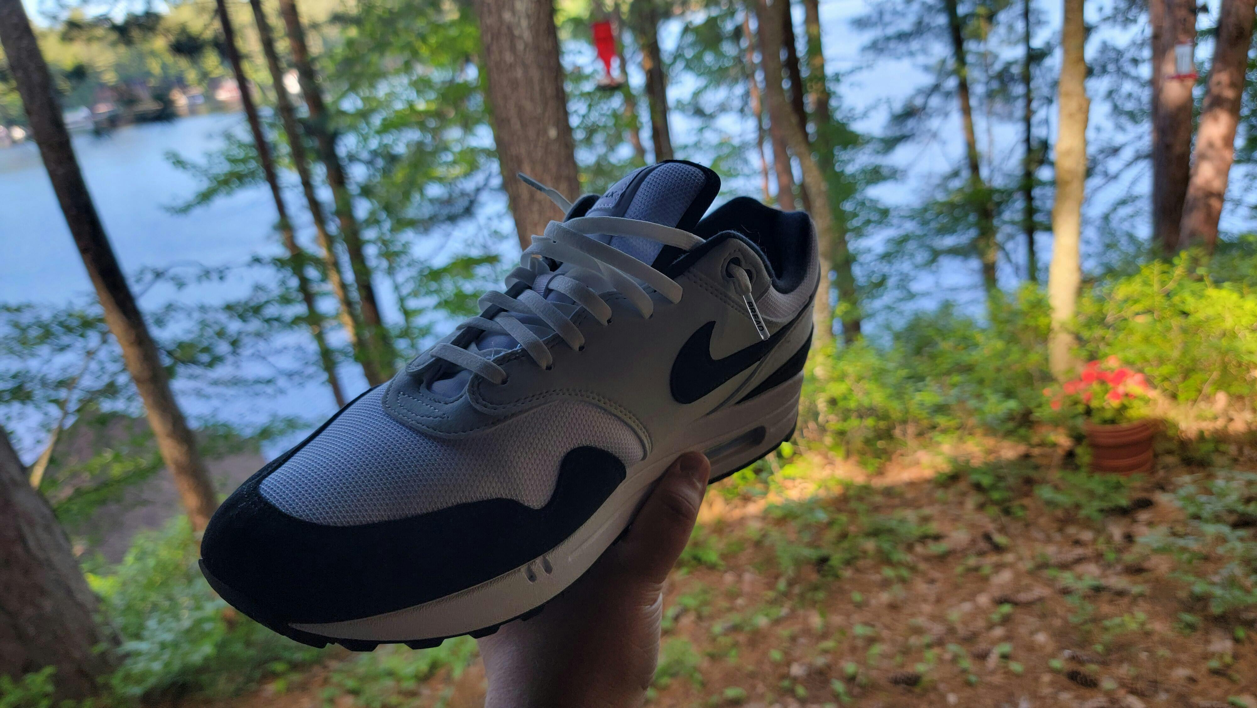 Breadlace Official Site | CLOUD WHITE