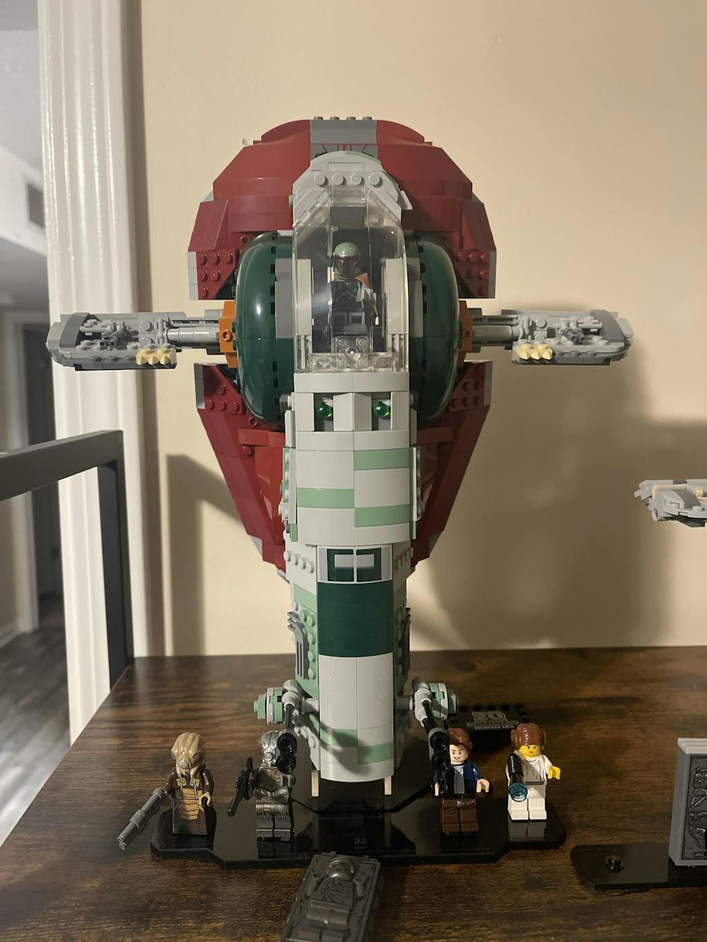 Display Stand for 75243 - Slave l 20th Anniversary Edition – Brickcessories