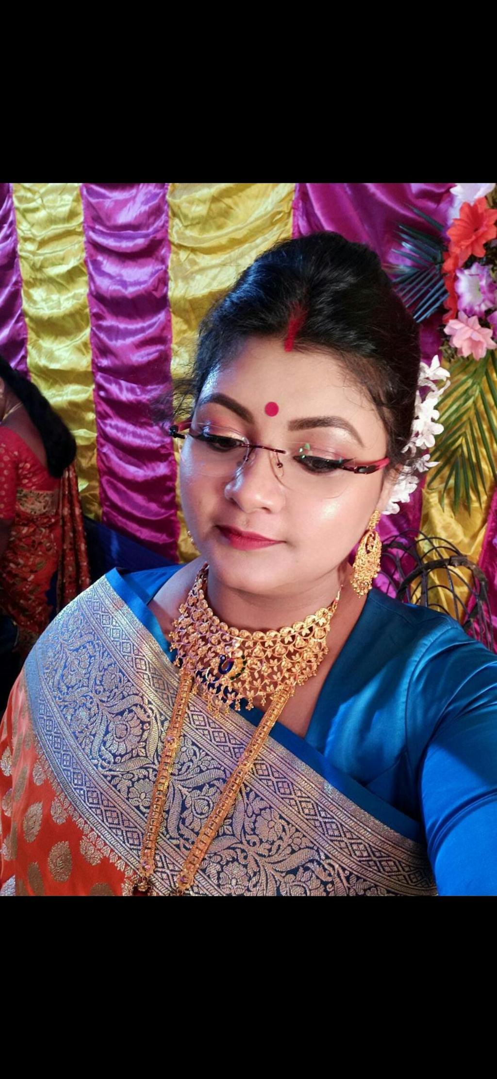 Shop Bengali Bridal Tiara Tikli (Mangtika) Collection