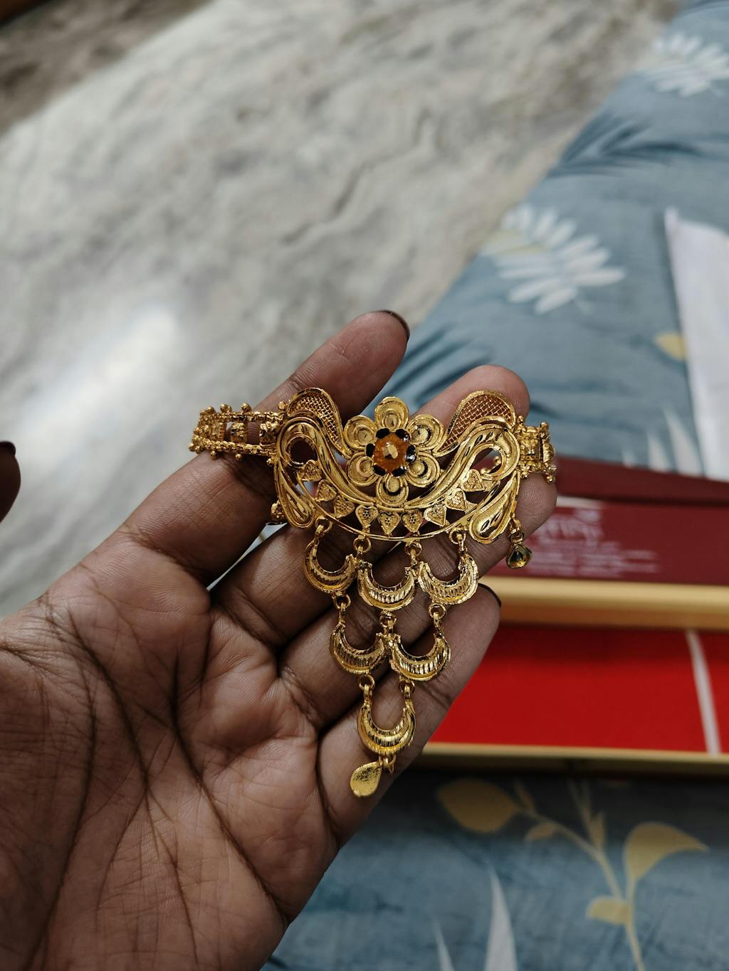 Shop Gold-plated Bridal Mangtika, Bengali Tiara-Tikli, Mathapatti
