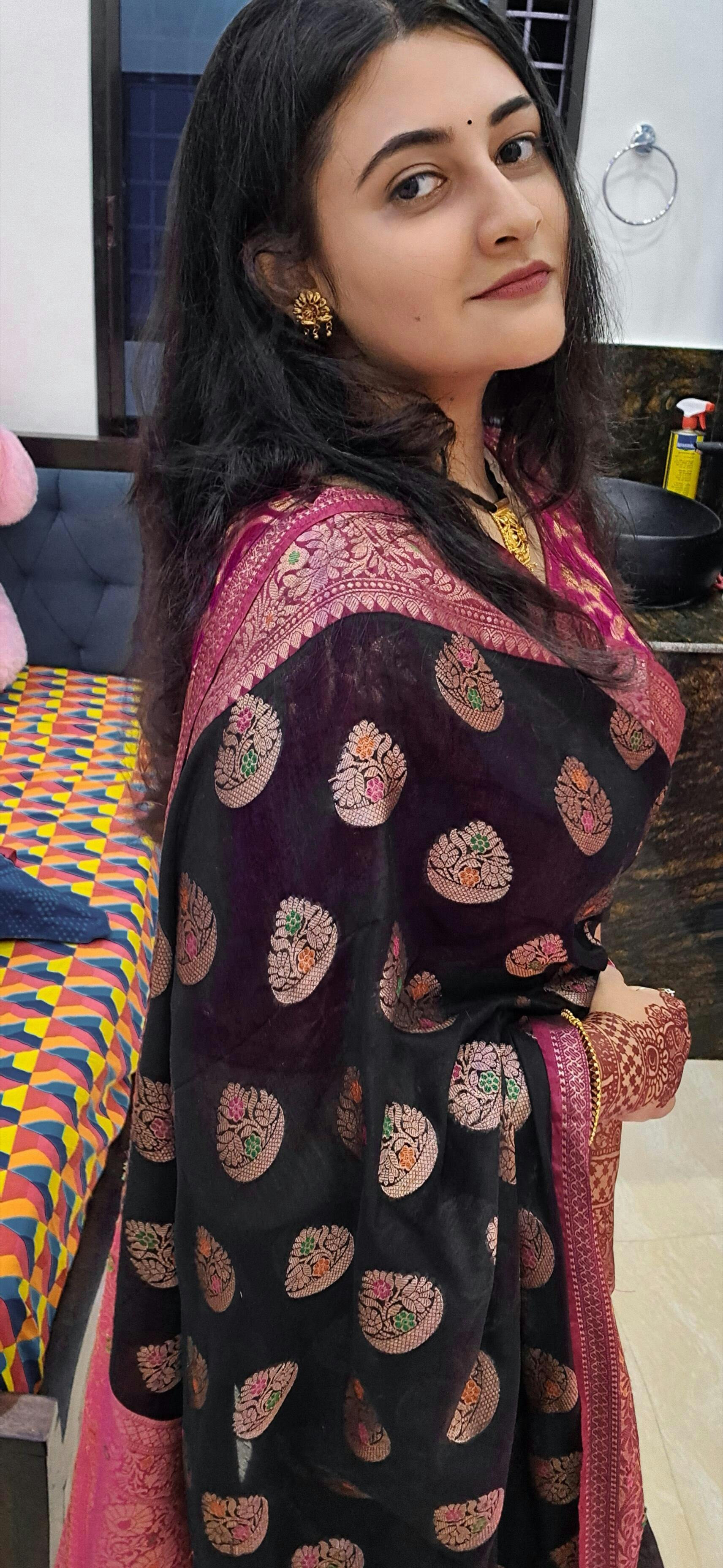 Shop Gold-plated Bridal Mangtika, Bengali Tiara-Tikli, Mathapatti