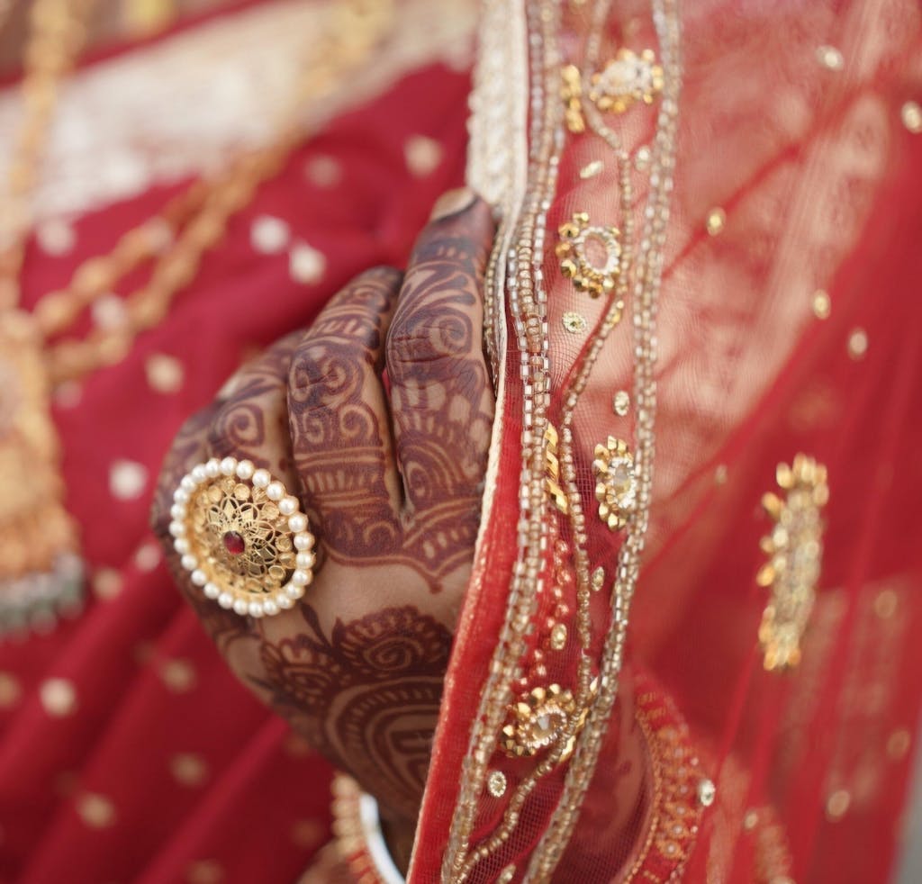 Shop Gold Plated Mantasha Bracelets | 2 Years Color Warranty