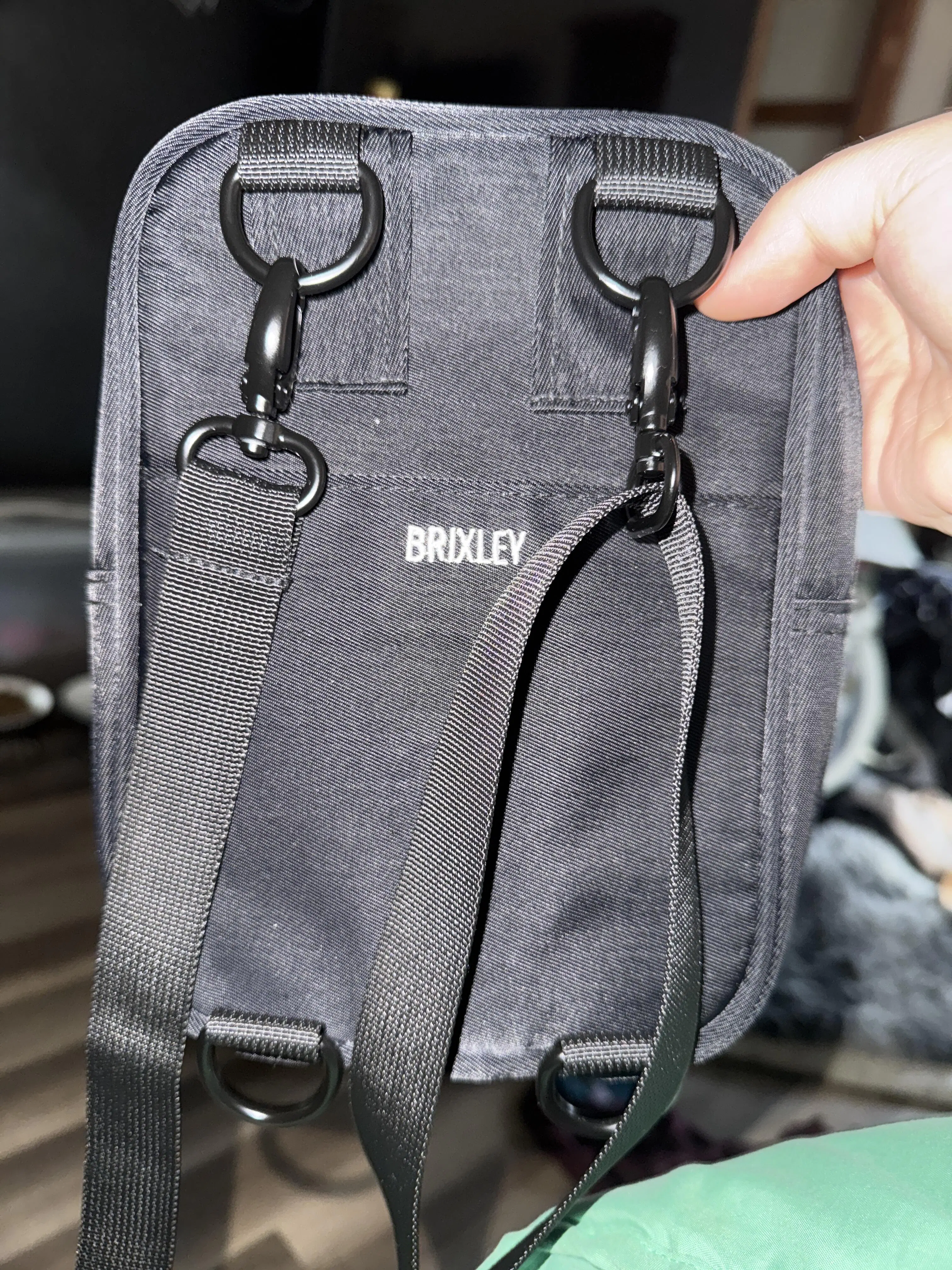 MEDIUM - Jet Crossbody Sling – Brixley Bags