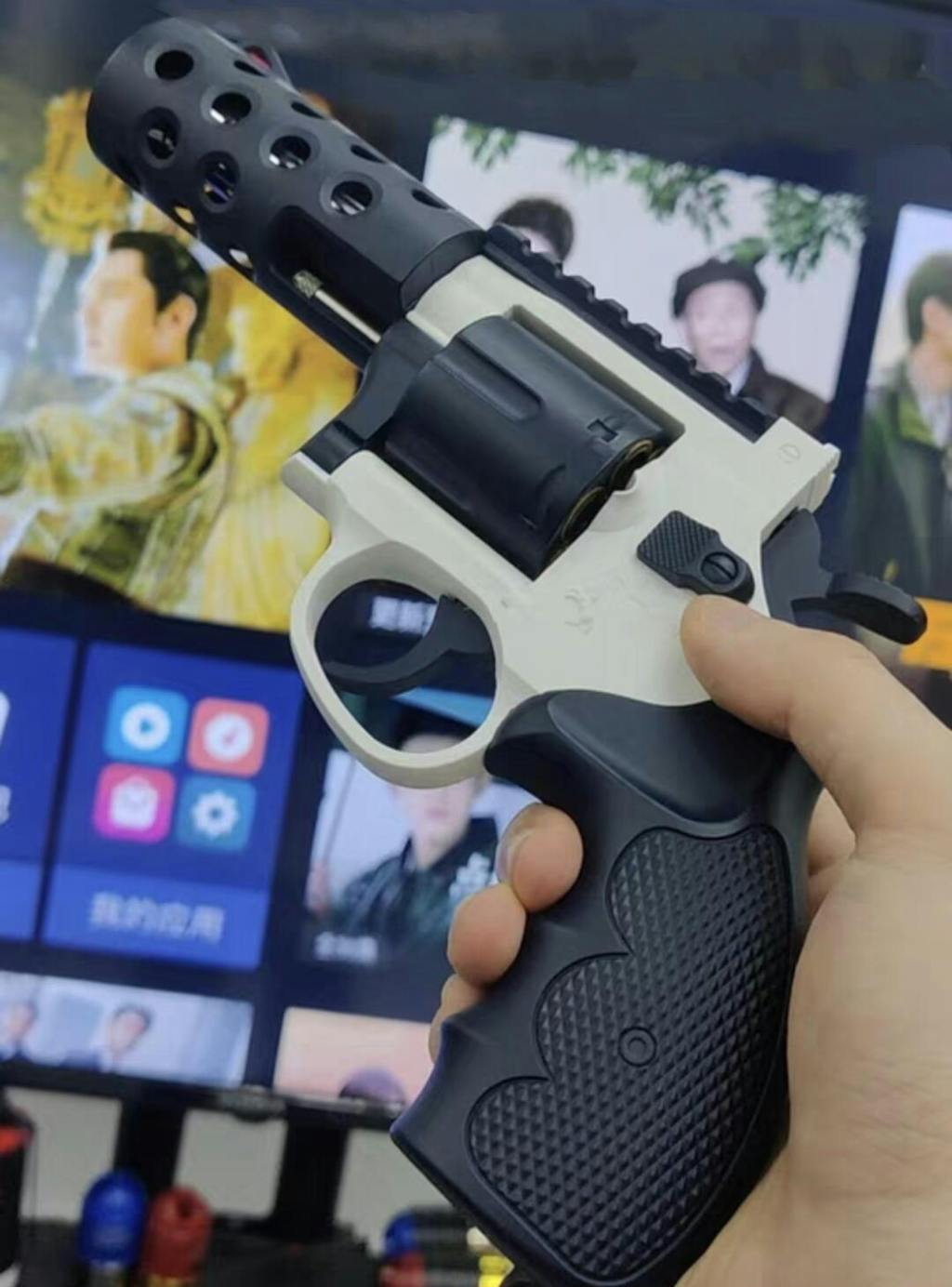 Revolver Toy Gun – BRRRRT