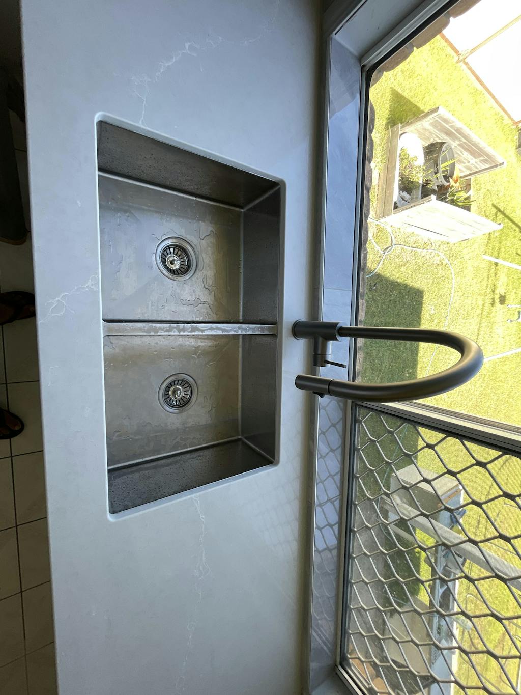 Alma Madison 775x450 Double Bowl Sink – Buildmat