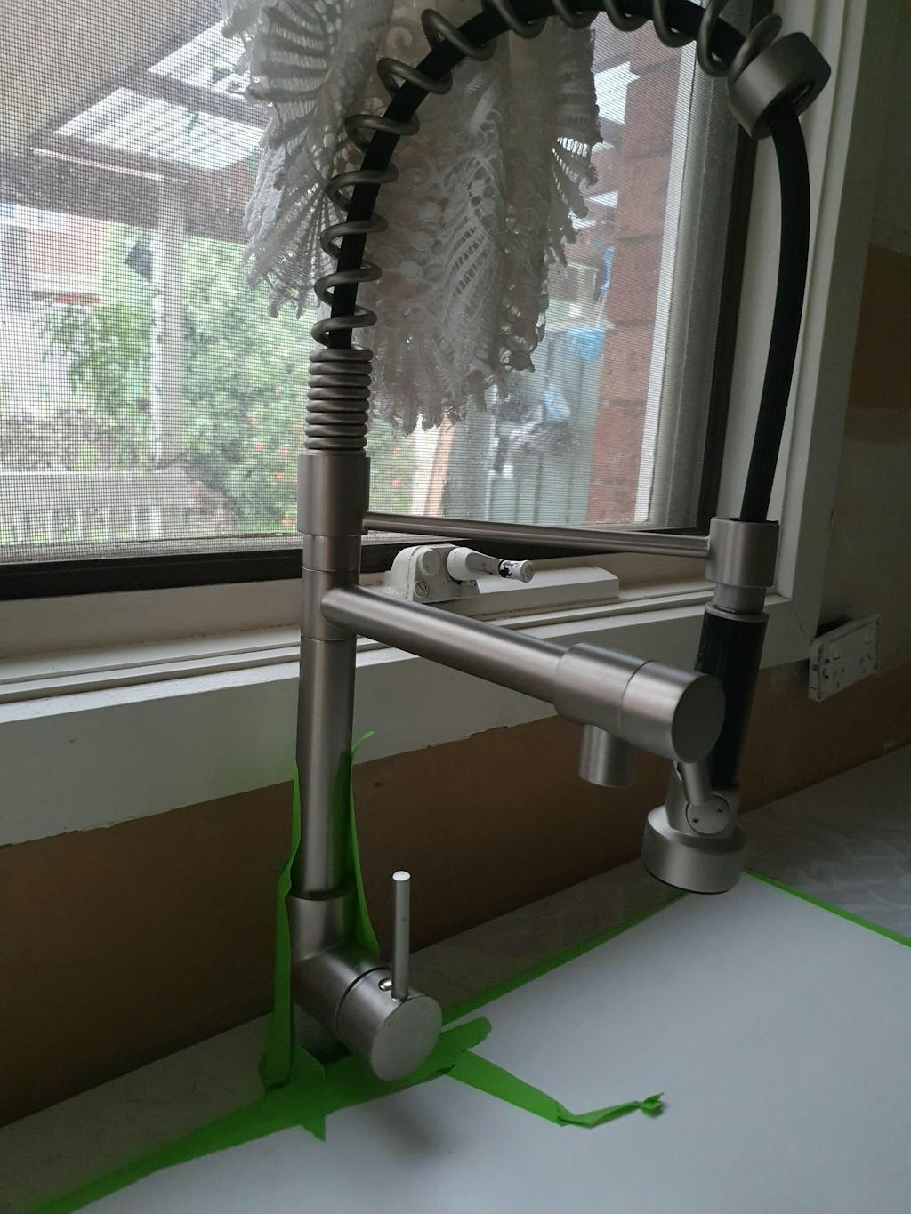 Cleo Pull Down Dual Spray Mixer#N#– Buildmat