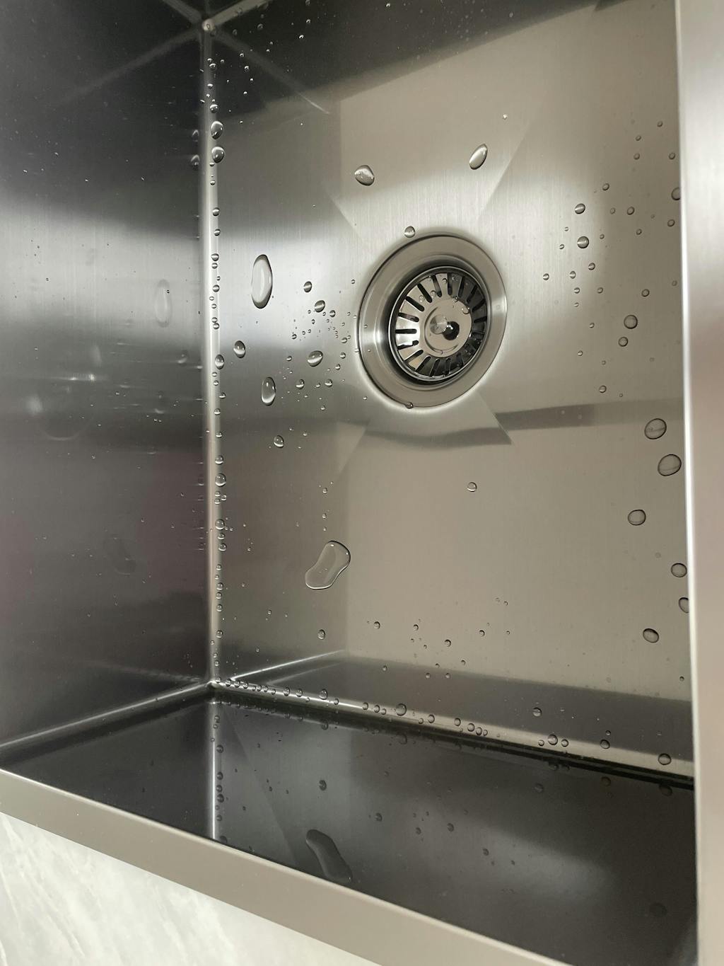 Alma Brushed Gunmetal Cody 950x450 Single Bowl w Drain Board Sink ...