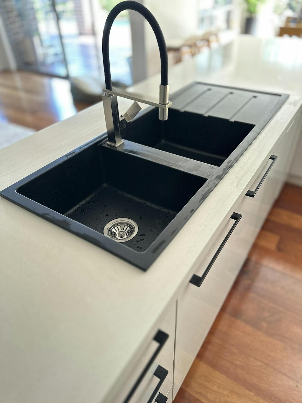 Darlene 1200x500 Black Granite Drainboard Double Bowl Sink – Buildmat