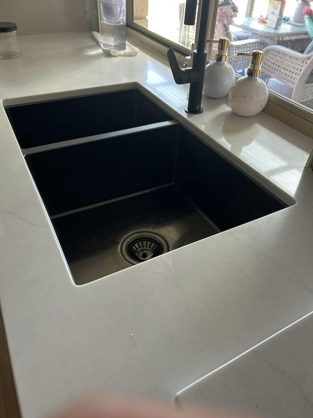 Alma Brushed Gunmetal Clifford 725x450 Single & 1/4 Bowl Sink – Buildmat