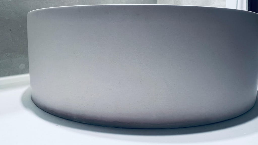 Alma Cameron Champagne Pink Circle Concrete Basin – Buildmat