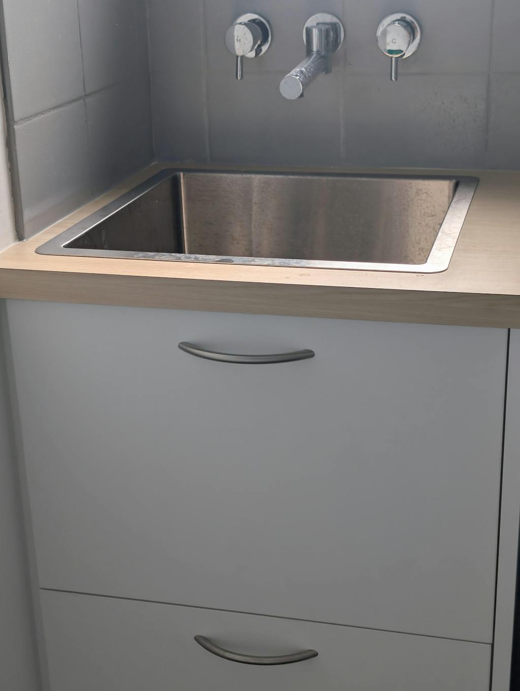 Alma Nala 450x450 Single Bowl Sink – Buildmat