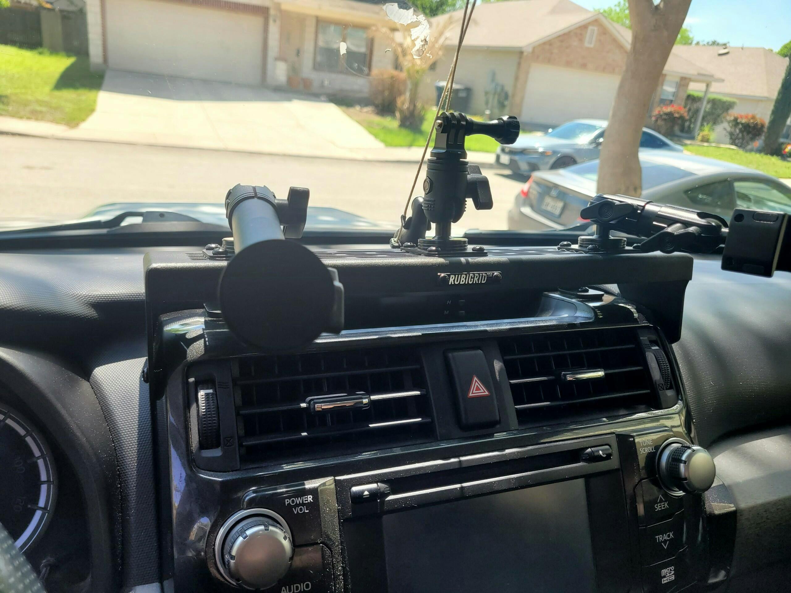 RubiGrid 2010-2023 Toyota 4Runner Dash Mount Phone + Device Holder ...