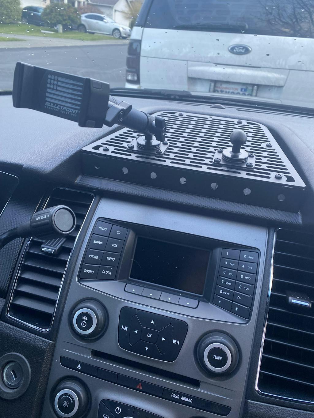 Ford Taurus Police Interceptor RubiGrid® Dash Mount Phone Holder 2012 ...