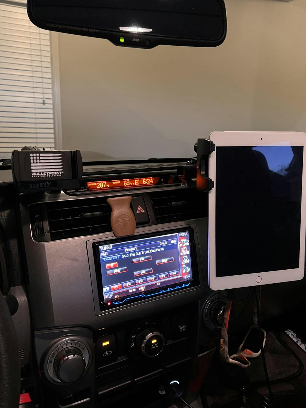 RubiGrid 2010-2024 Toyota 4Runner Dash Mount Phone + Device Holder ...