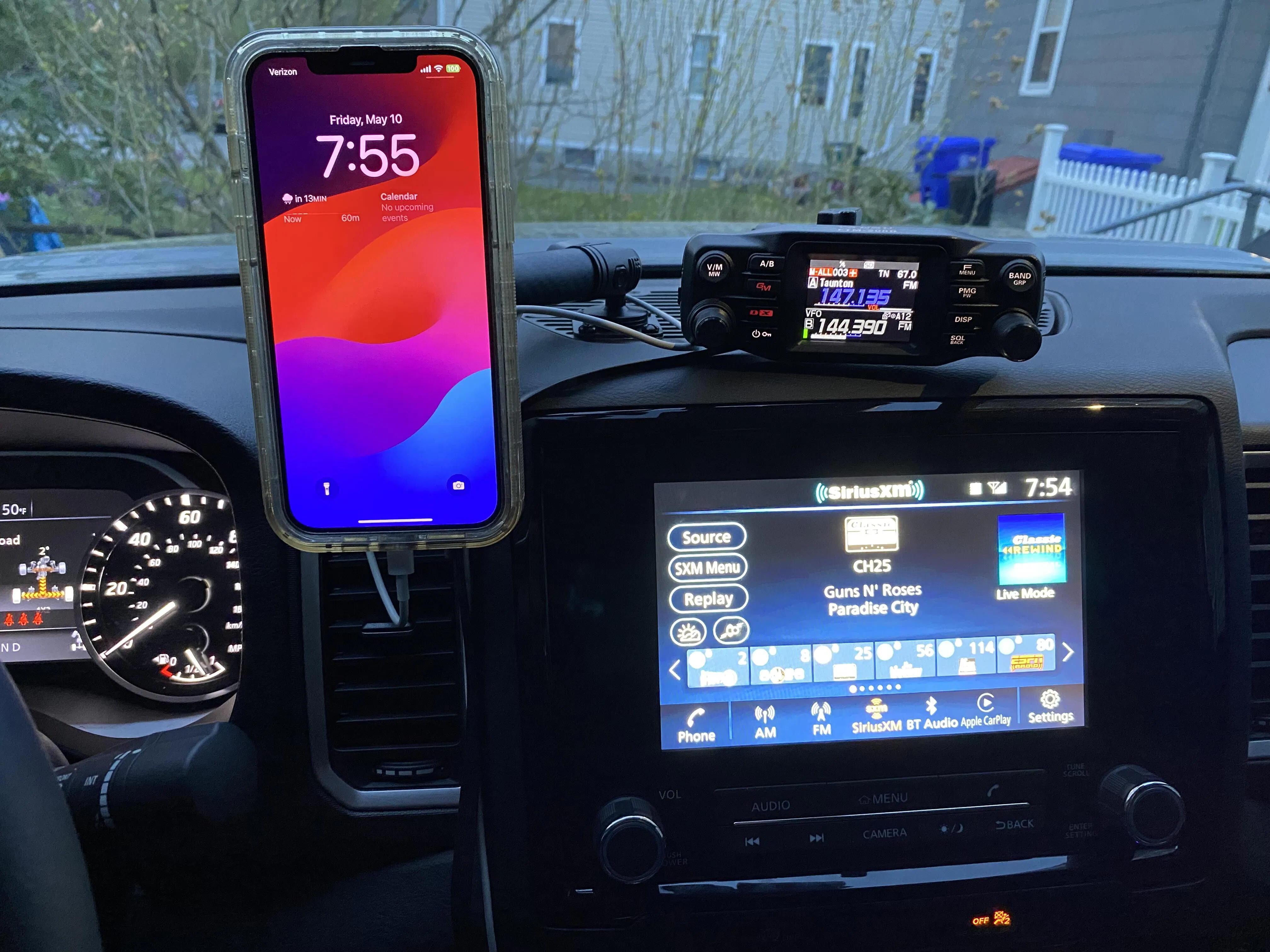 RubiGrid® 2022+ Nissan Frontier Dash Mount Phone Holder - Bulletpoint ...