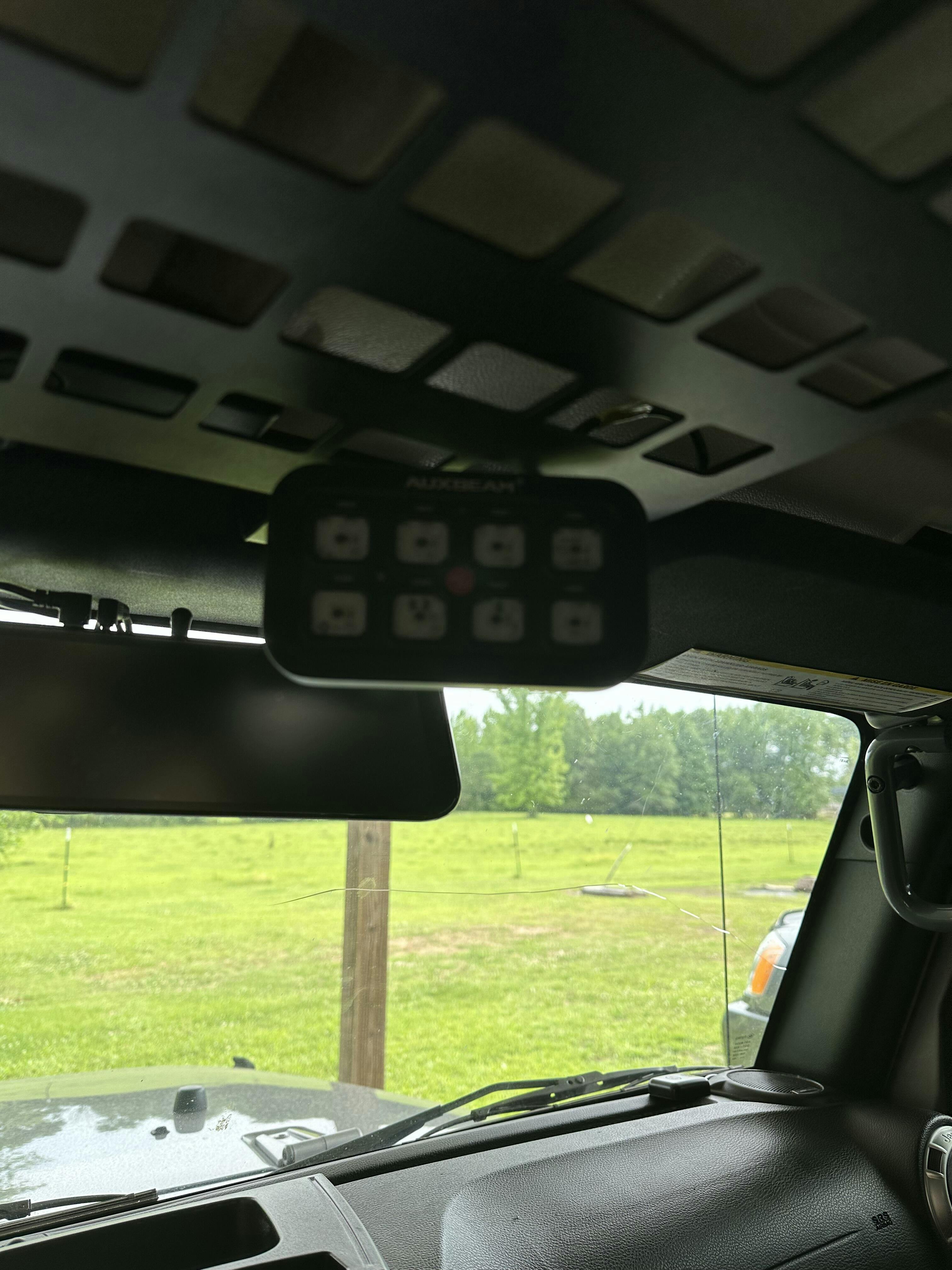 Auxbeam + Bulletpoint 8 Gang Switch Panel Mount with 20mm Connector Nu ...