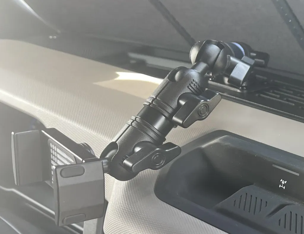 RubiGrid® 2021+ Ford Bronco Platform Dash Mount Device Phone Holder ...