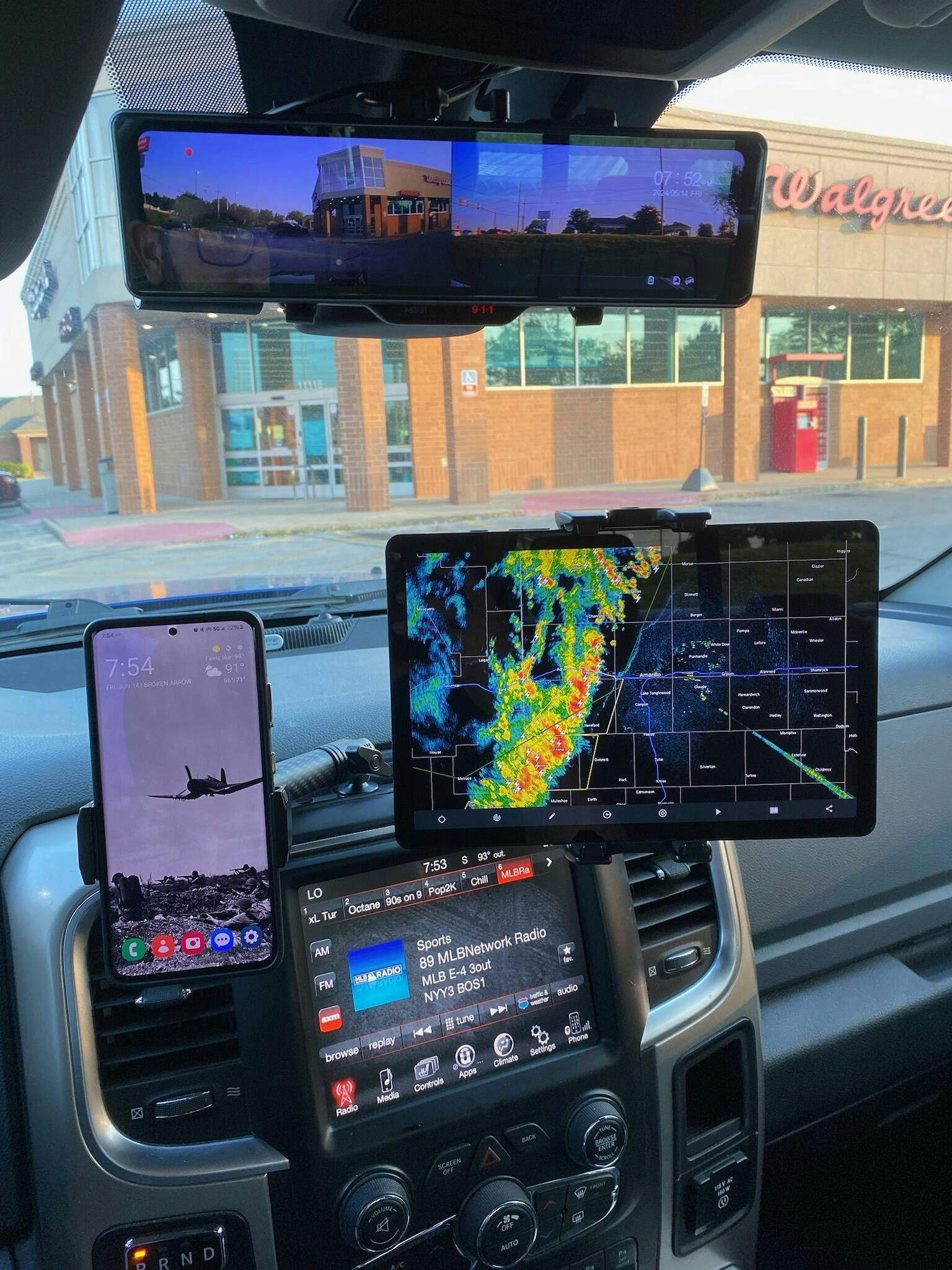 Bulletpoint RAM Truck Phone Mount Metal Series 2013-2018 4th Gen ...