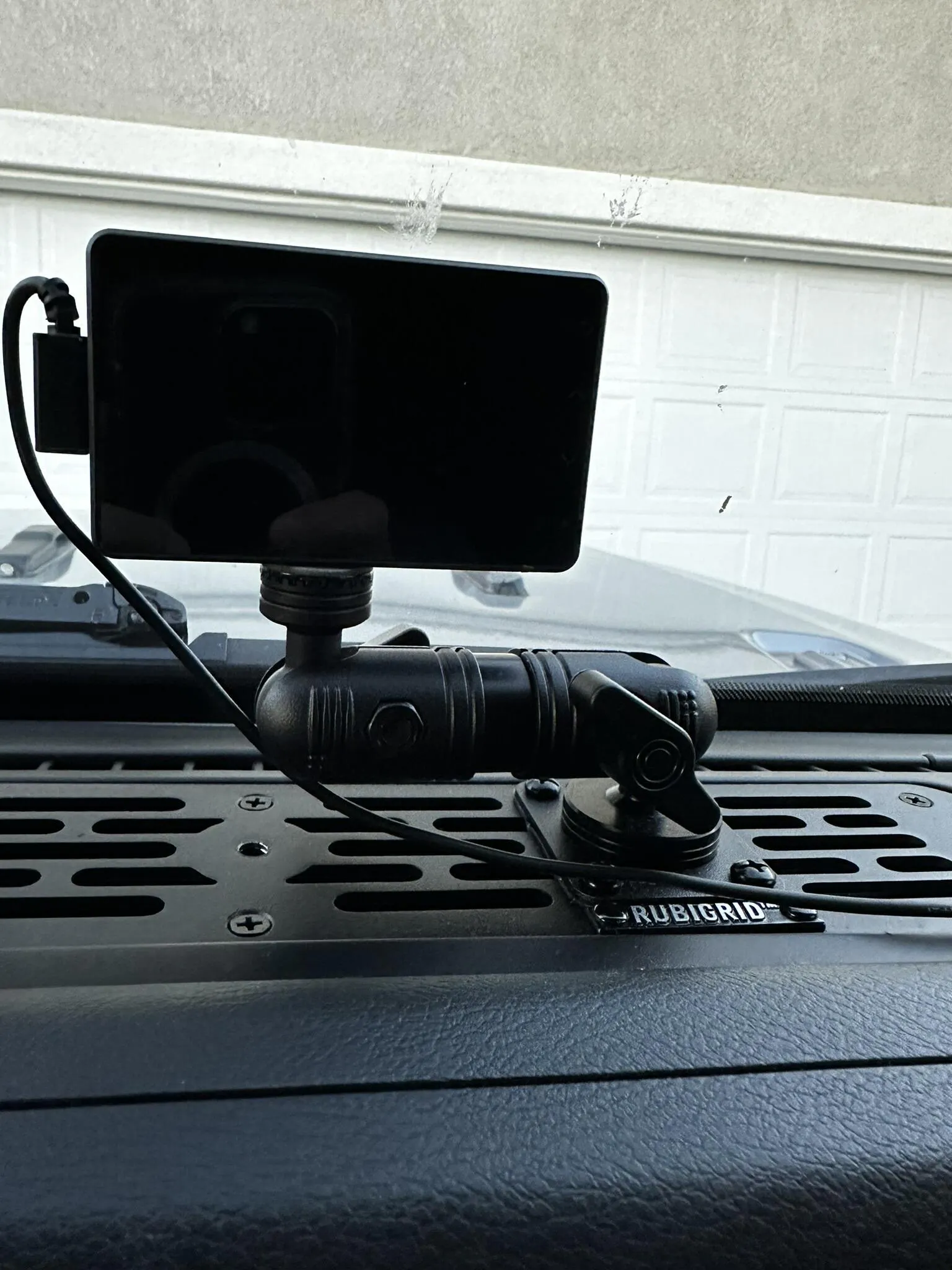 Magnetic Dash Camera Adapter with 20mm Ball Mount - Bulletpoint ...