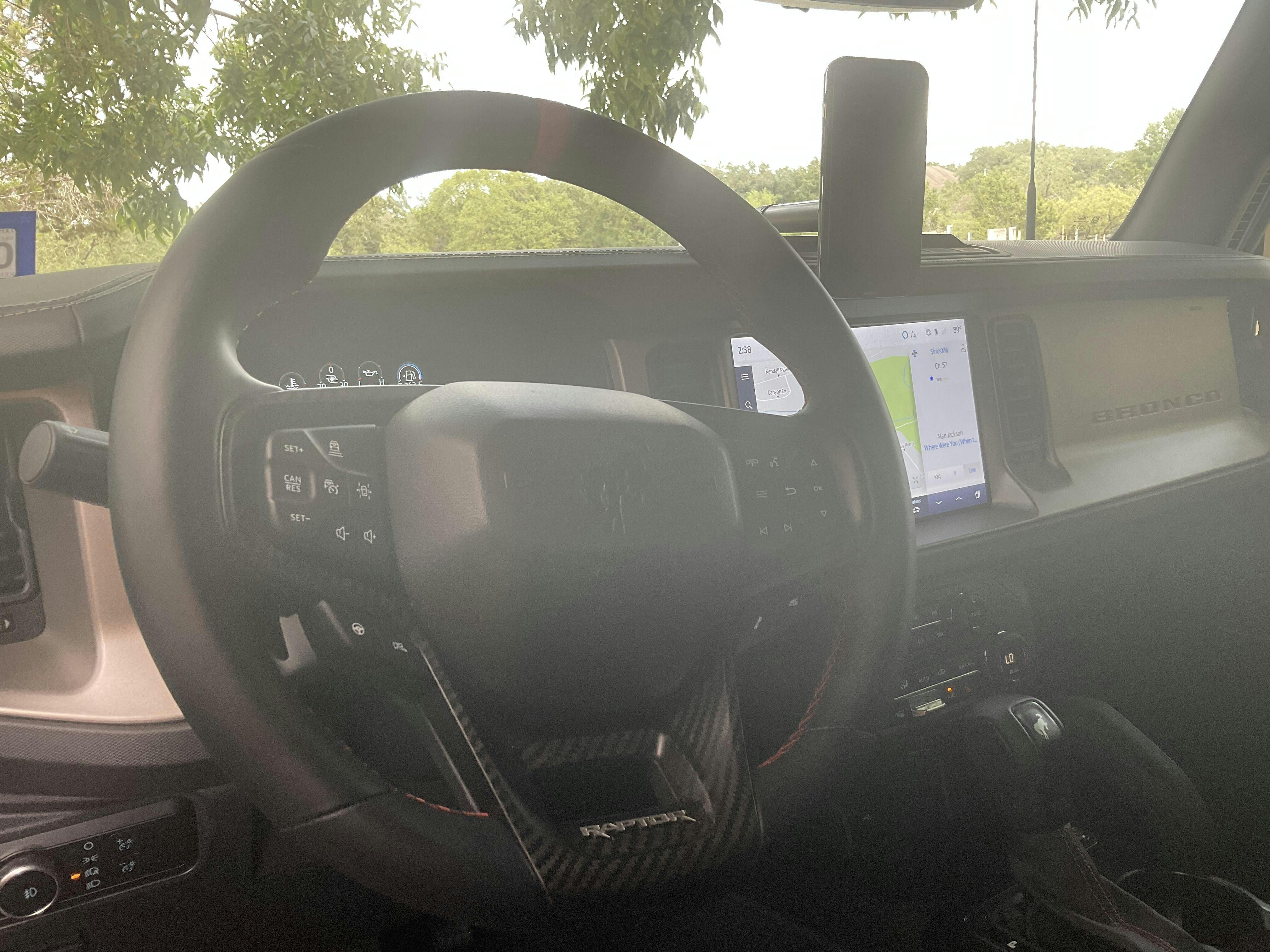 Accessory Ready Single Device Holder for 2021+ Ford Bronco ...