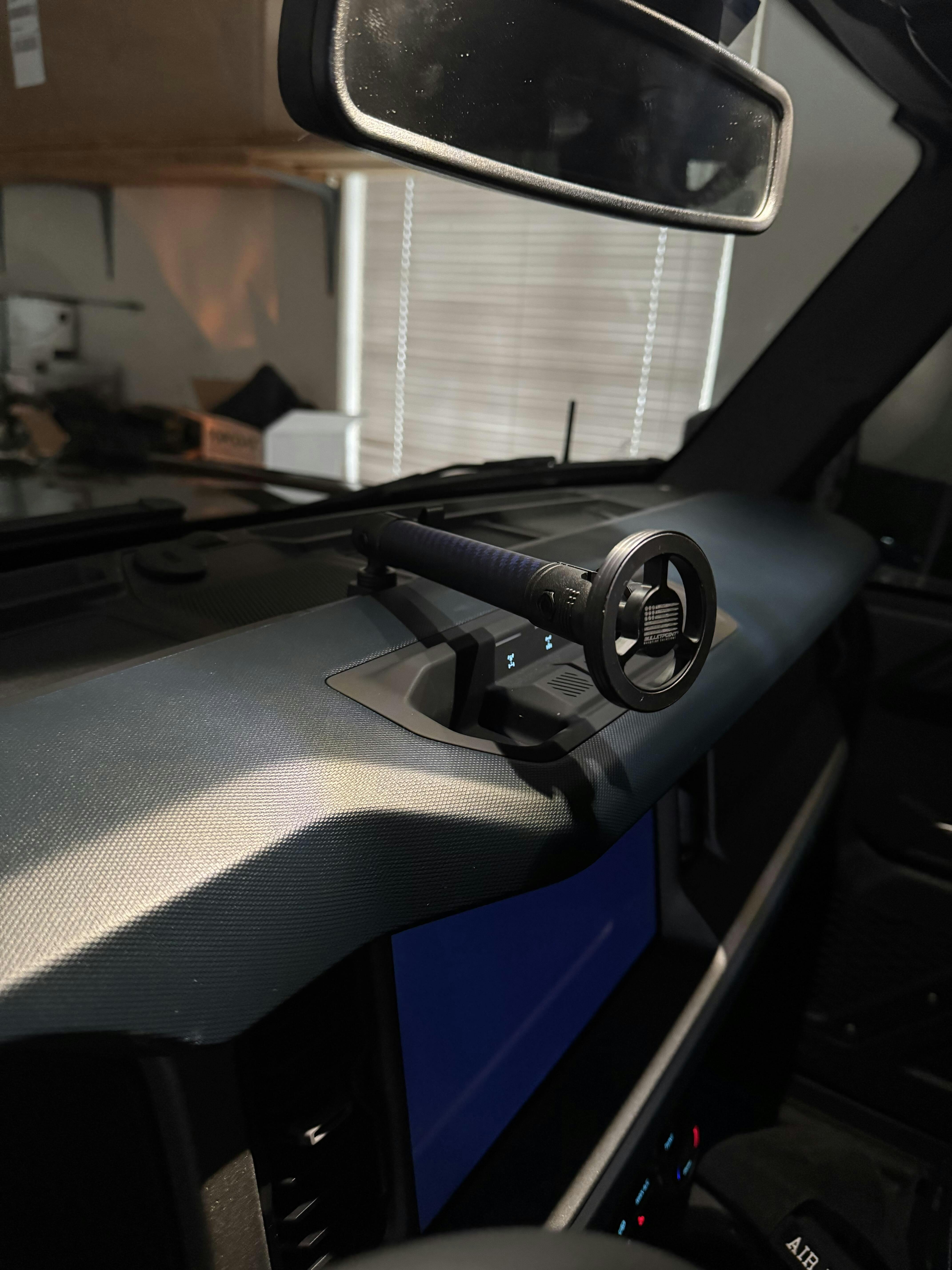 Accessory Ready Single Device Holder for 2021+ Ford Bronco ...