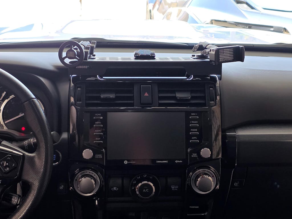 RubiGrid 2010-2024 Toyota 4Runner Dash Mount Phone + Device Holder ...
