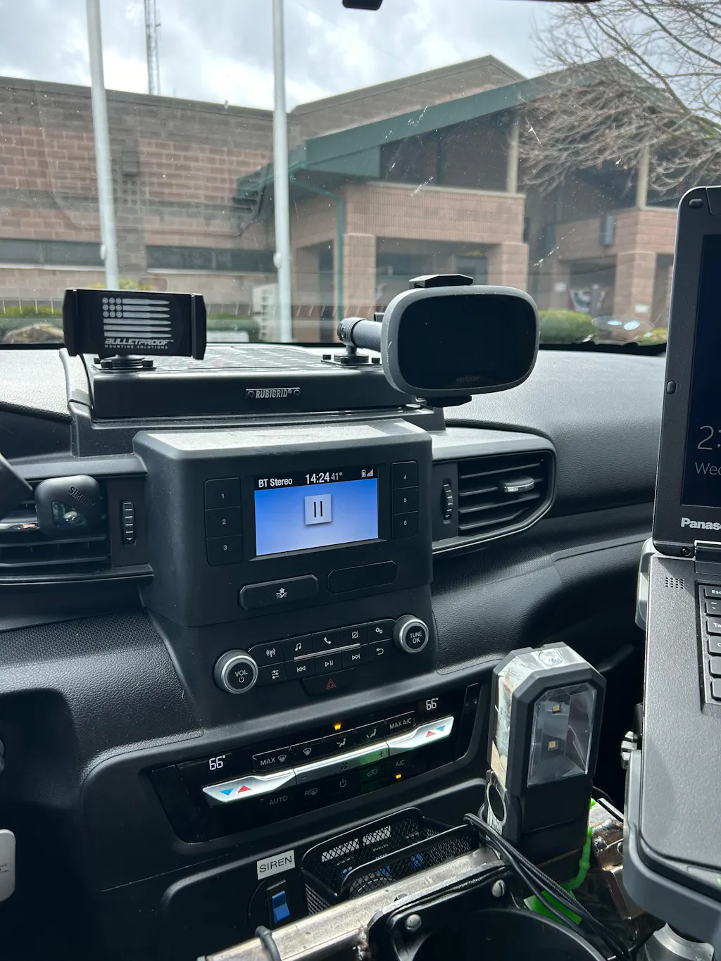 RubiGrid® 2020+ Ford Police Interceptor Utility Explorer Device Dash M ...