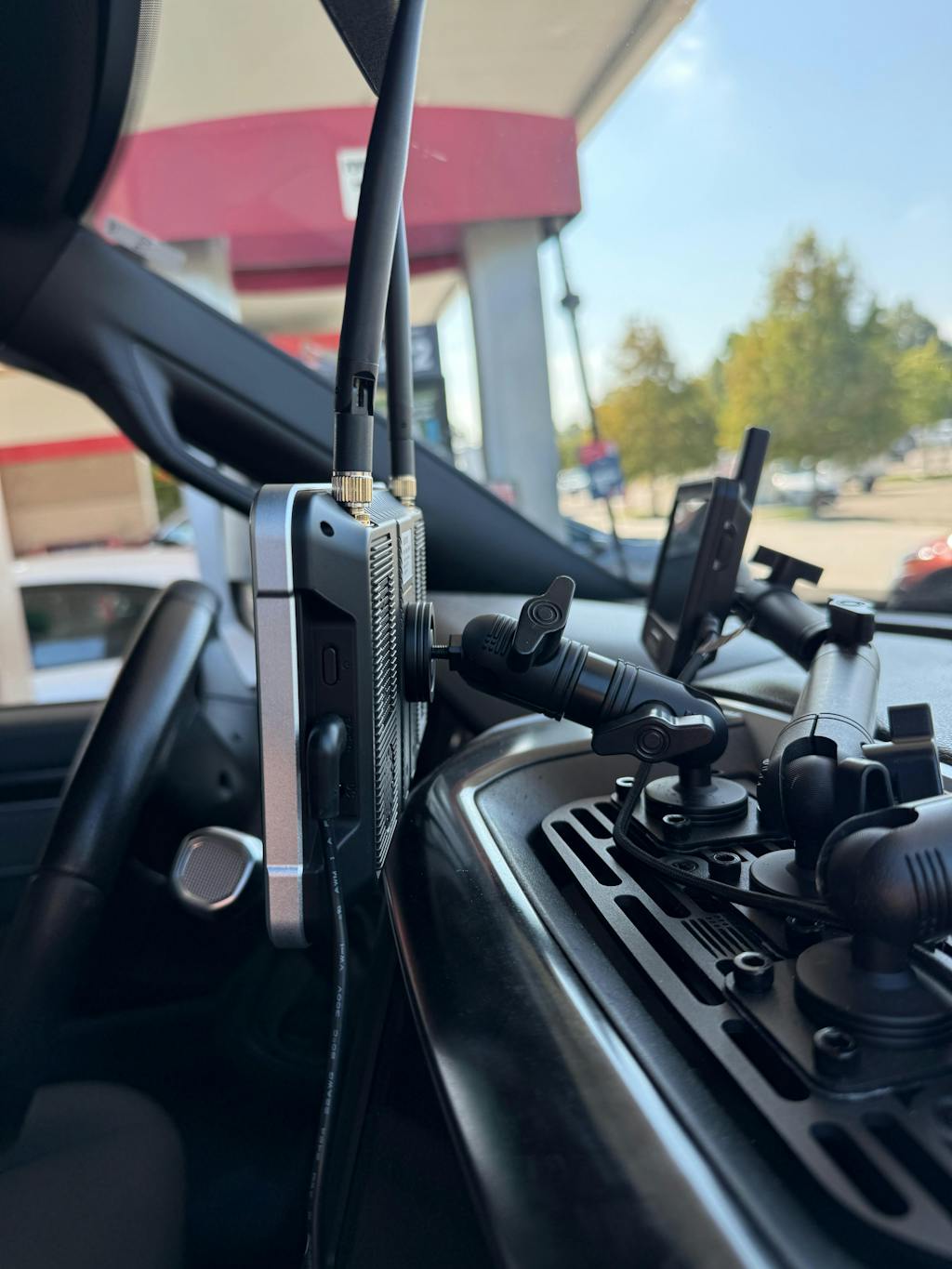 Backup Camera Monitor Mount & T-Bolt Adapter with 20mm Ball Mount ...