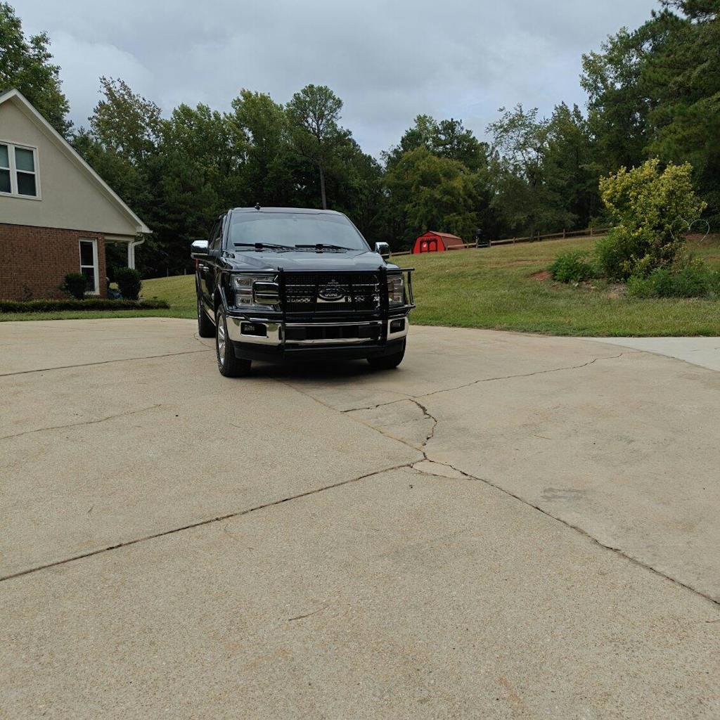 Ford Expedition Off-Road Bumpers | BumperOnly.com