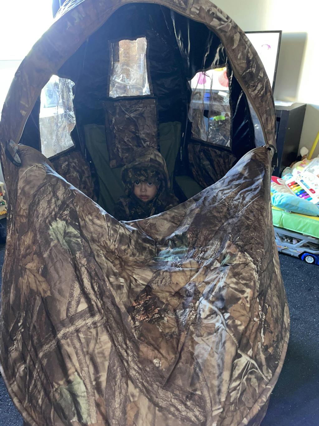 BushWear "The Bush" Chair Hide