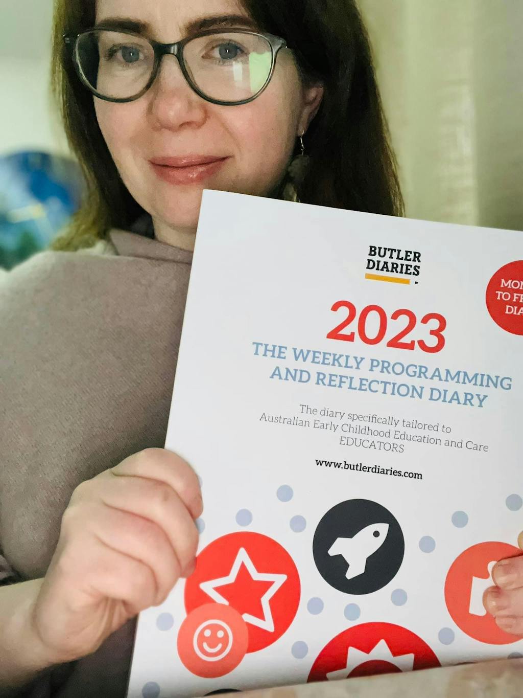 2024 Weekly program | Critical Reflection Journal | Child Educator ...