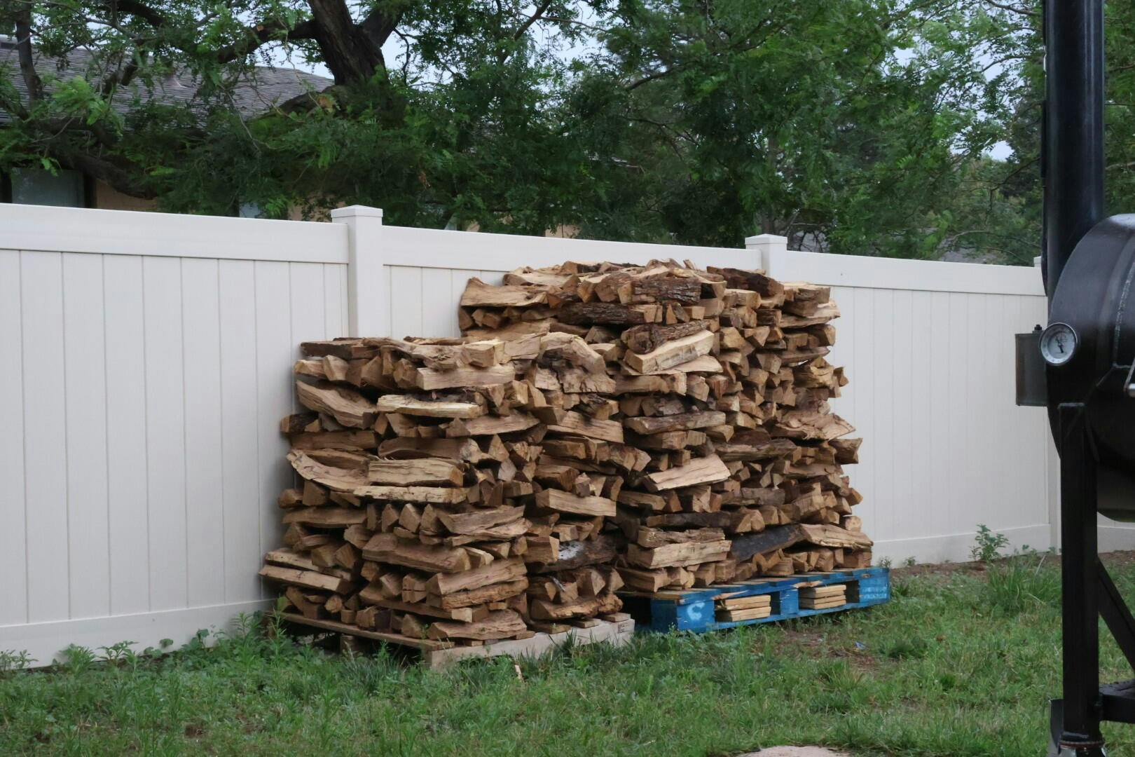 Post Oak Cooking Wood & Firewood | ButlerWood