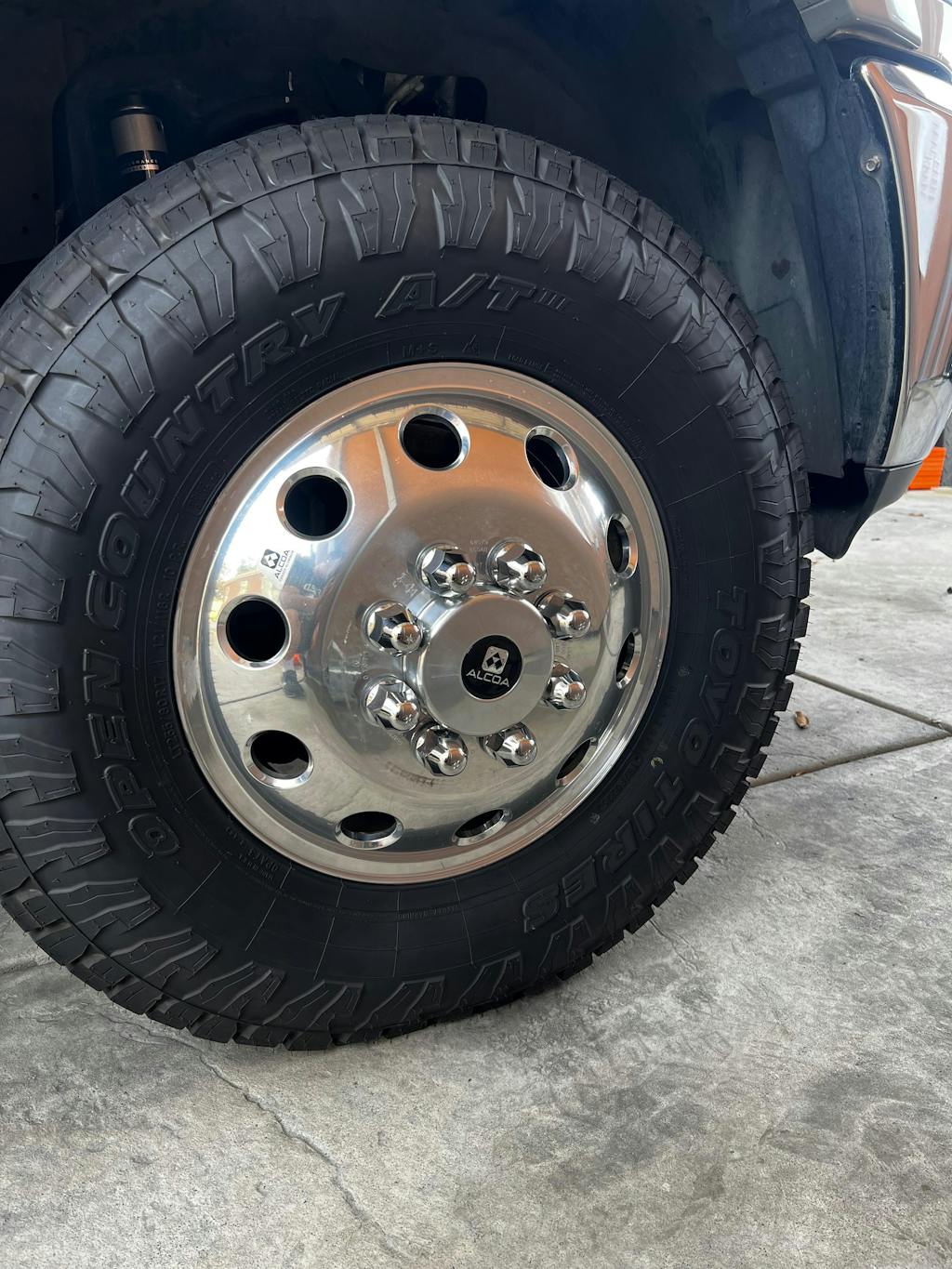 Alcoa Stainless Steel | 8 Lug Hub & Lug Cover System | Dually Trucks ...