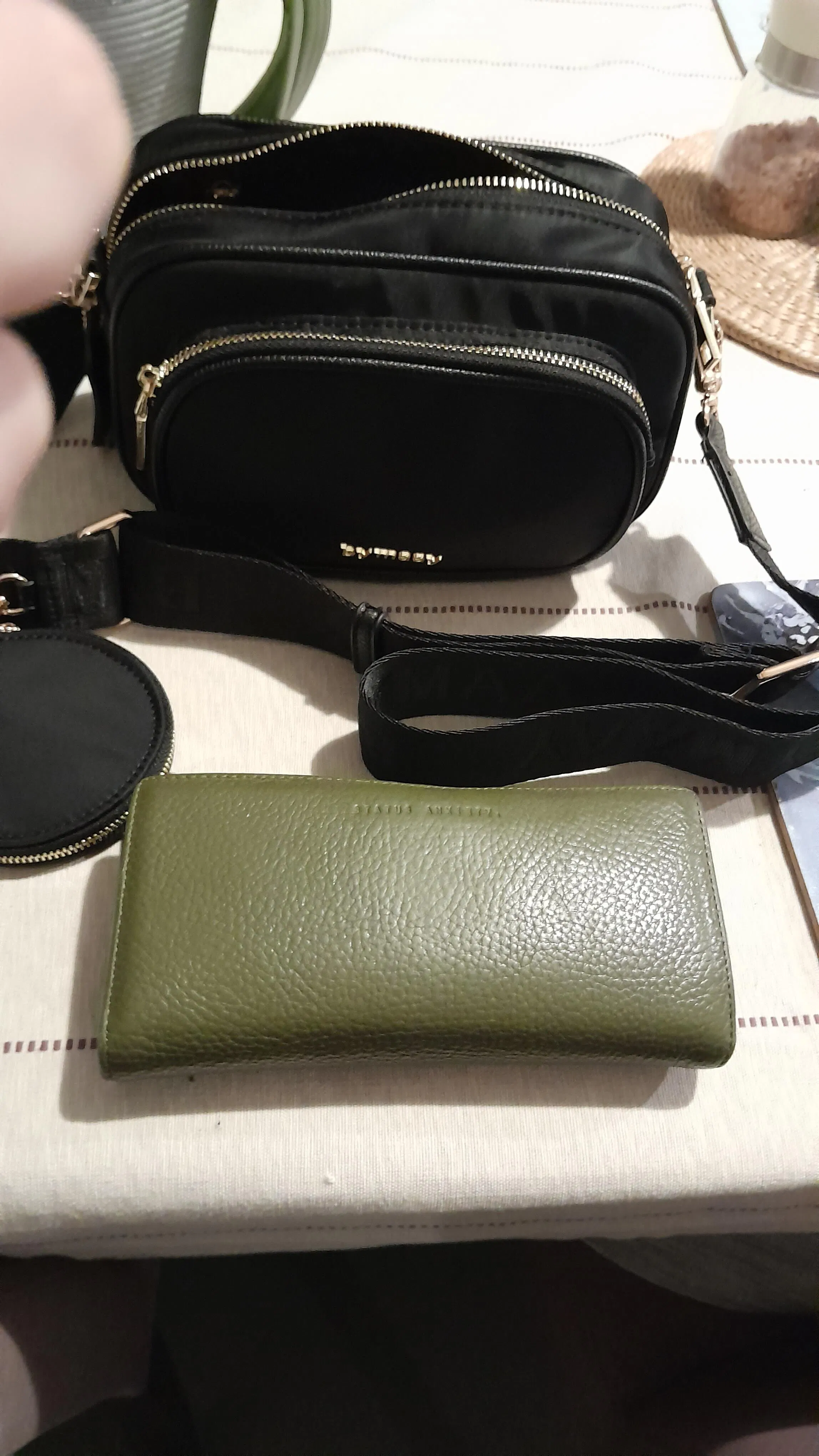 Premium Black Crossbody Bag + Gold Hardware & Eco-Friendly | Bymaay ...