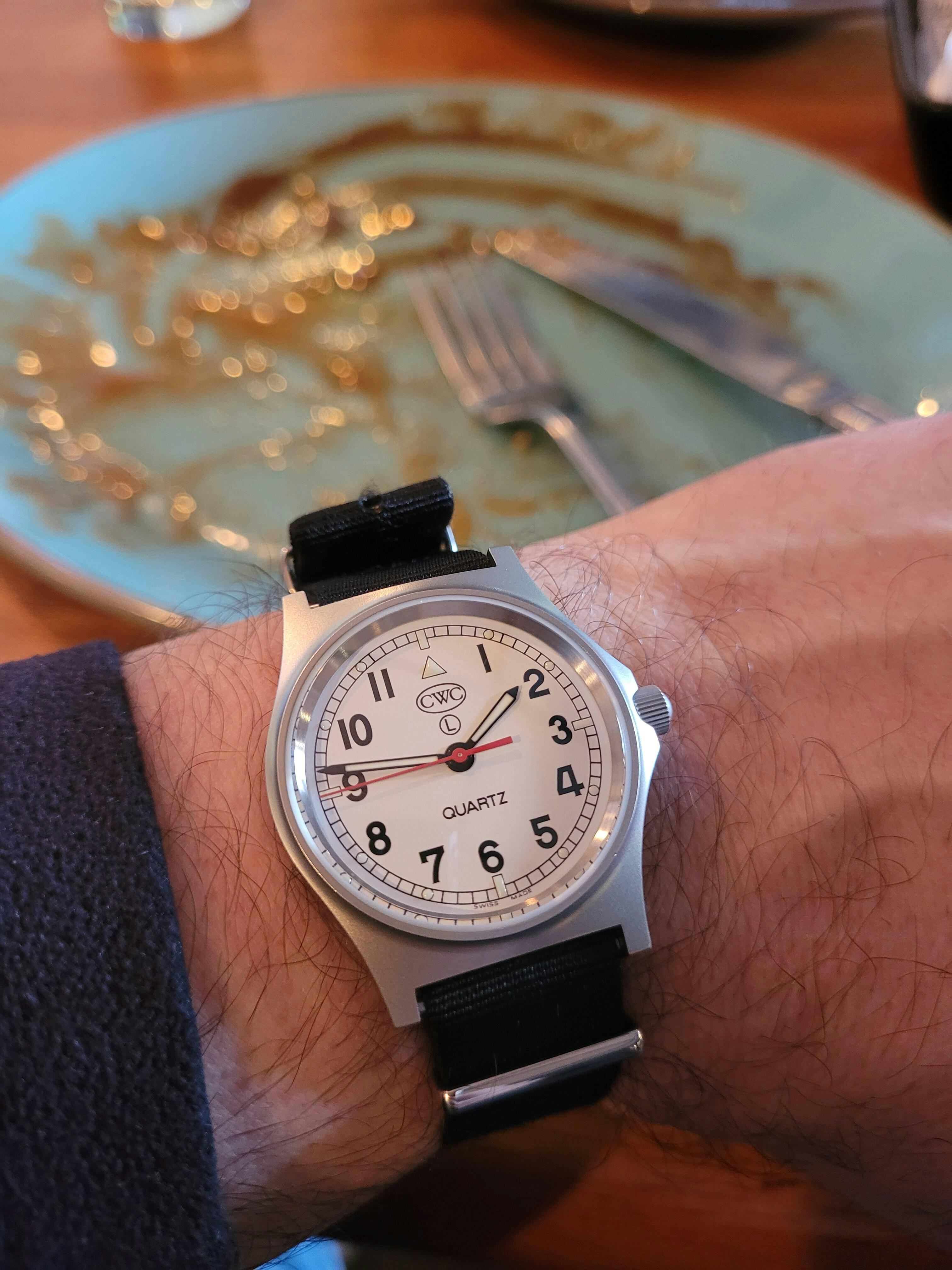 CWC GS Sapphire Subhunter Watch, Stainless Steel Case with White Dial