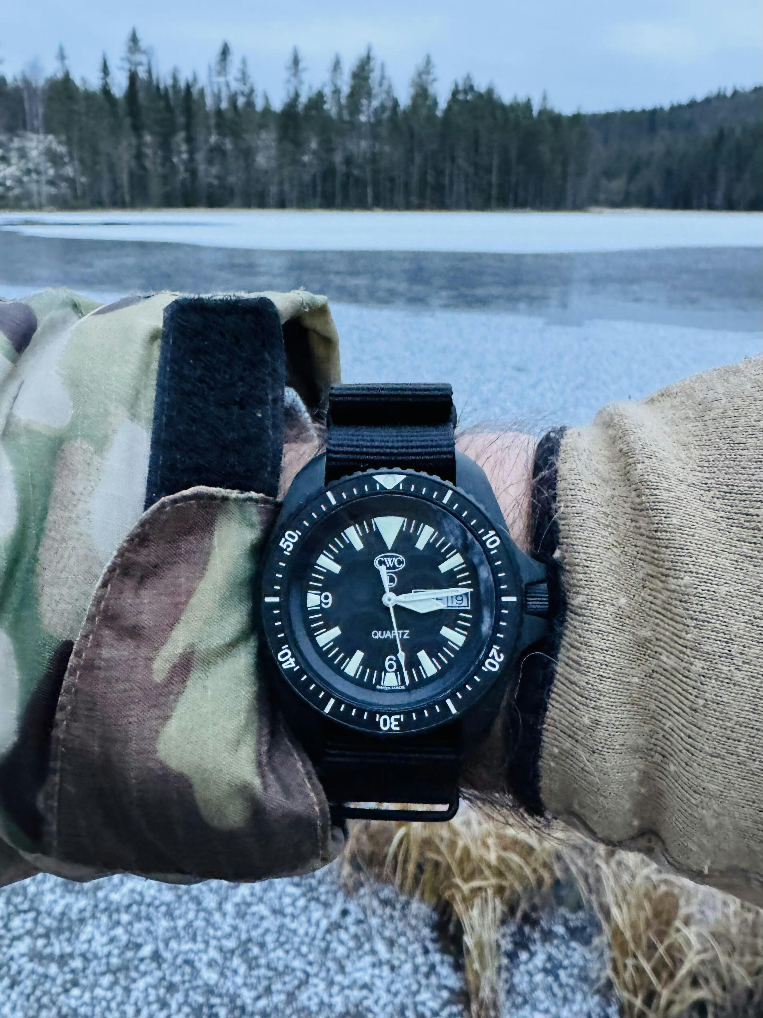 CWC SBS DIVERS WATCH GENUINE BRITISH ISSUE