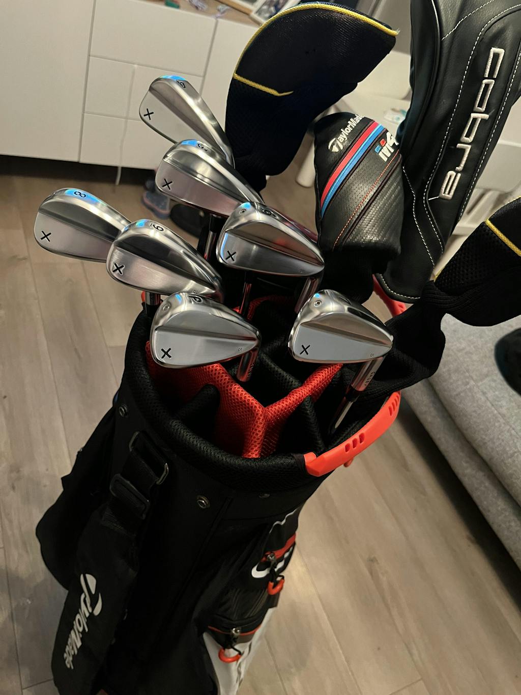 01 Iron Set – Caley